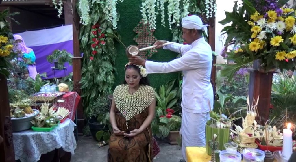 Upacara Adat Mitoni - JOGJA TV